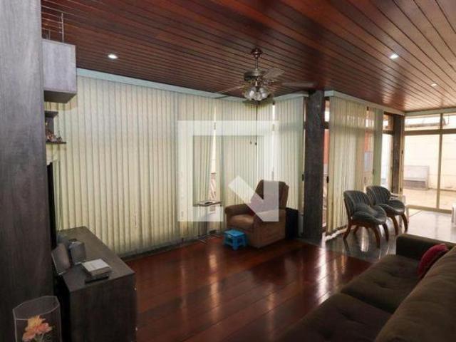 Casa à Venda Tatuapé, 3 Quartos, 332 m² São Paulo