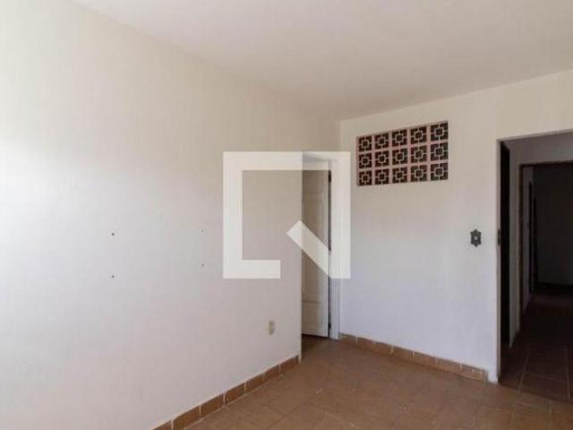 Casa à Venda Taboão, 2 Quartos, 100 m² Guarulhos