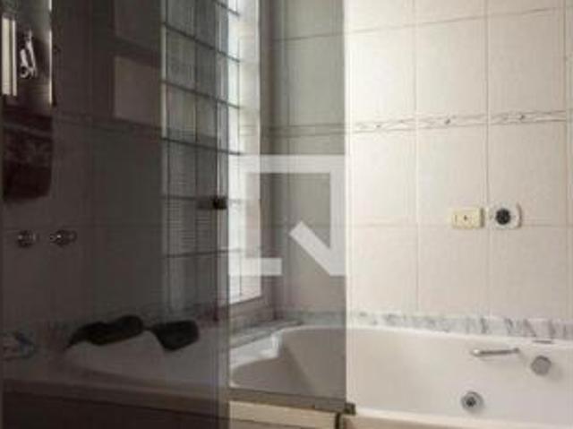 Casa à Venda Taboão, 2 Quartos, 145 m2