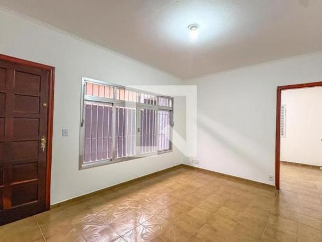 Casa à Venda Taboão, 2 Quartos, 200 m2