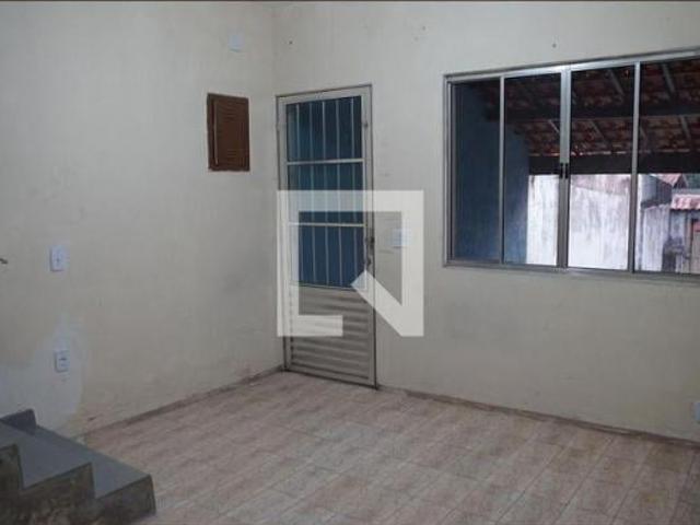 Casa à Venda Taboão, 2 Quartos, 250 m² Guarulhos