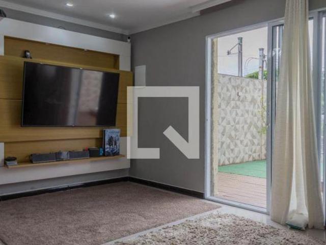 Casa à Venda Taboão, 3 Quartos, 180 m2
