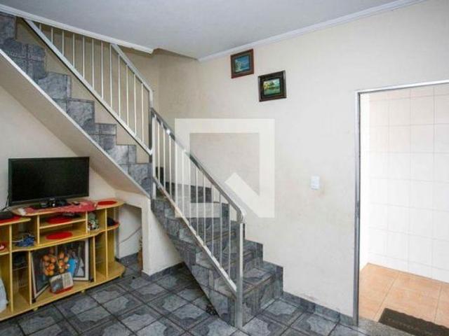 Casa à Venda Taboão, 3 Quartos, 196 m² Diadema