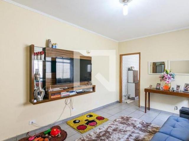 Casa à Venda Taboão, 3 Quartos, 200 m2