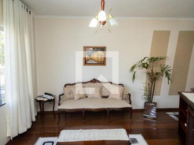 Casa à Venda Taboão, 3 Quartos, 234 m² São Bernardo do Campo