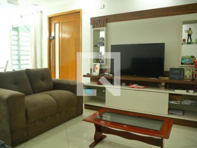 Casa à Venda Taboão, 3 Quartos, 250 m2