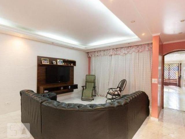 Casa à Venda Taboão, 3 Quartos, 264 m2