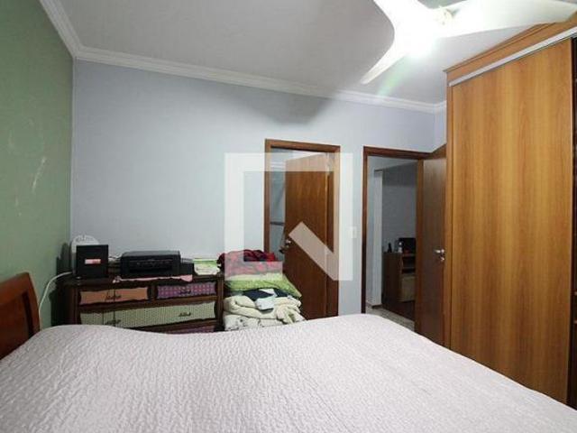 Casa à Venda Taboão, 3 Quartos, 270 m2