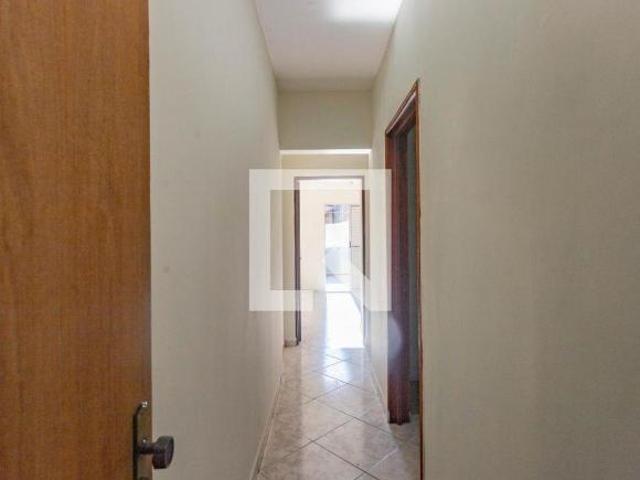 Casa à Venda Taboão, 4 Quartos, 200 m2