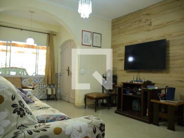 Casa à Venda Taboão, 4 Quartos, 200 m2