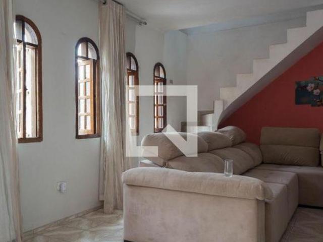 Casa à Venda Taboão, 5 Quartos, 250 m2