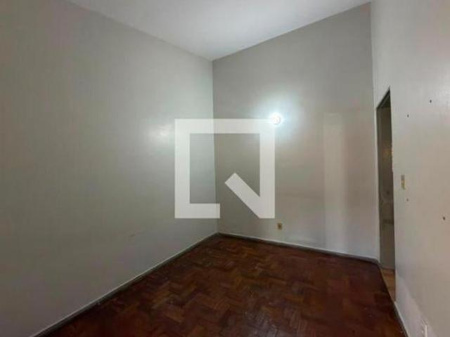 Casa à Venda Taguatinga, 3 Quartos, 100 m² Brasília