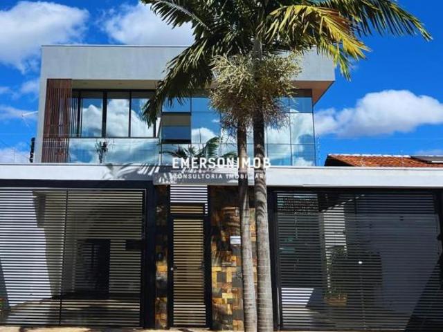 Casa à venda Taguatinga Alto Padrão 5 Suítes, Piscina, Energia Solar e Área Gourmet