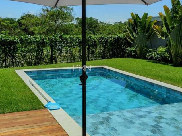 Casa à venda Tamboré Jaguariuna, com 3 suítes, com 320 m²