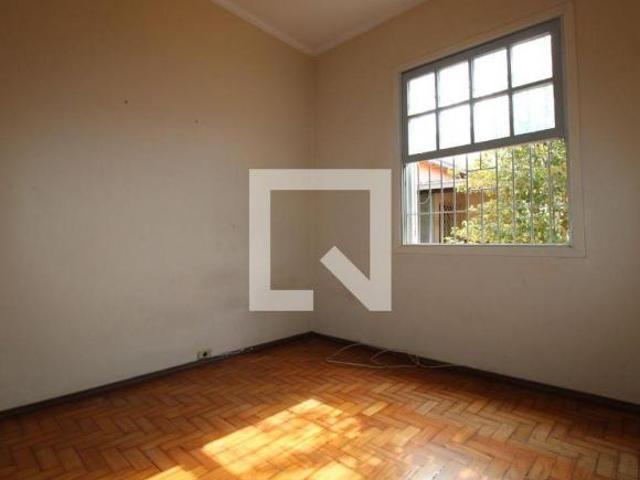 Casa à Venda Taquaral, 3 Quartos, 190 m2