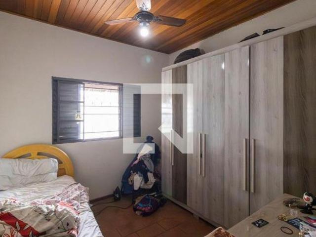 Casa à Venda Taquaral, 2 Quartos, 175 m2