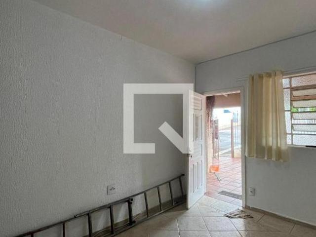 Casa à Venda Taquaral, 2 Quartos, 230 m2