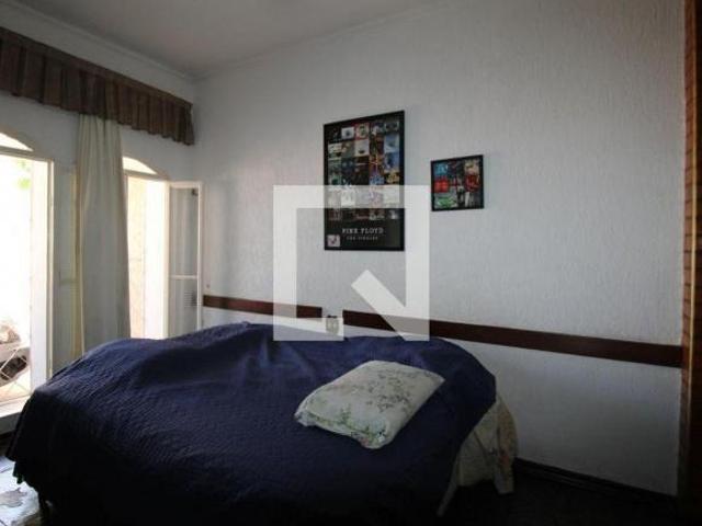 Casa à Venda Taquaral, 2 Quartos, 300 m2