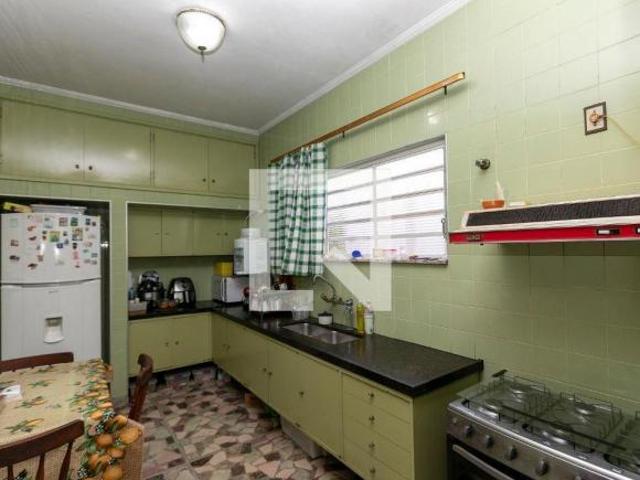 Casa à Venda Taquaral, 4 Quartos, 200 m2