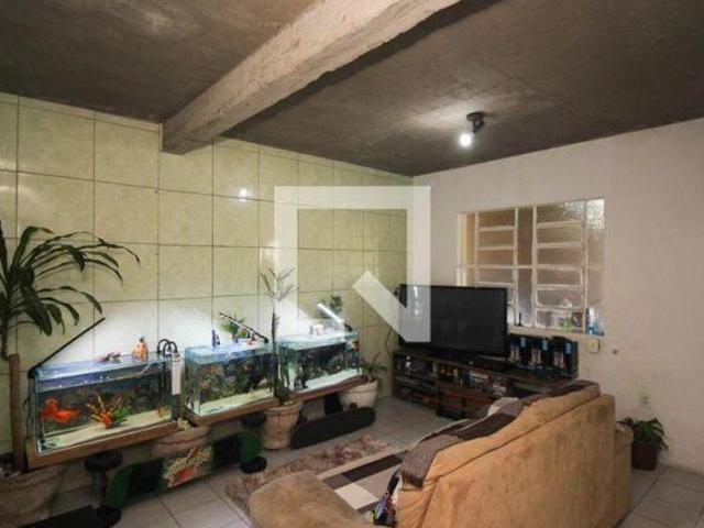 Casa à Venda Teresópolis, 3 Quartos, 110 m² Porto Alegre
