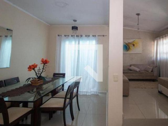 Casa à Venda Teresópolis, 3 Quartos, 217 m² Porto Alegre