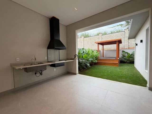 CASA À VENDA | Térrea | 3 Suites | Spa | Cond. Campos de Medeiros Jundiai/SP | Faleiro&Oliveira