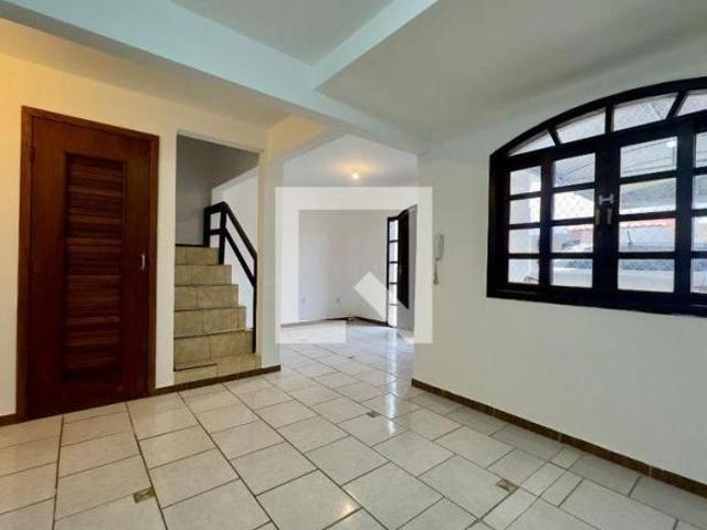 Casa à Venda Tingui, 3 Quartos, 94 m² Curitiba