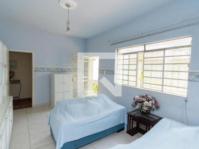 Casa à Venda Tirol, 4 Quartos, 400 m² Contagem