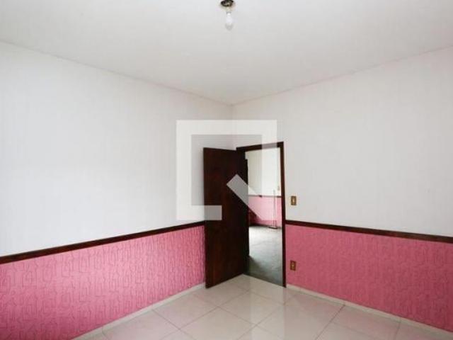 Casa à Venda Tirol, 5 Quartos, 364 m² Contagem