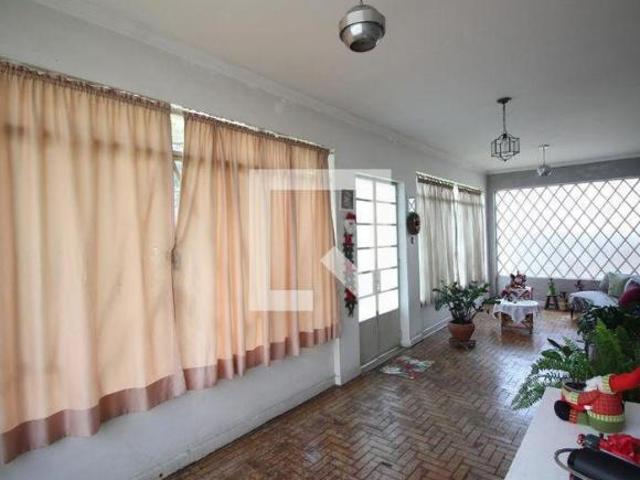 Casa à Venda Tremembe, 3 Quartos, 1330 m² São Paulo