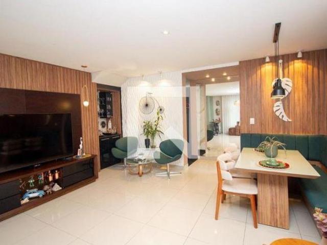 Casa à Venda Três Barras, 3 Quartos, 240 m² Contagem
