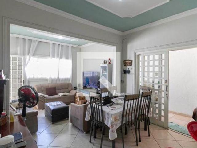 Casa à Venda Trevo, 3 Quartos, 100 m² Belo Horizonte