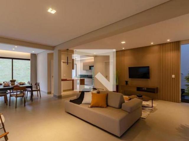 Casa à Venda Trevo, 3 Quartos, 208 m² Belo Horizonte