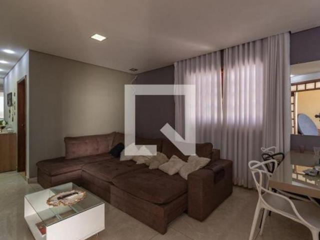 Casa à Venda Trevo, 3 Quartos, 500 m² Belo Horizonte