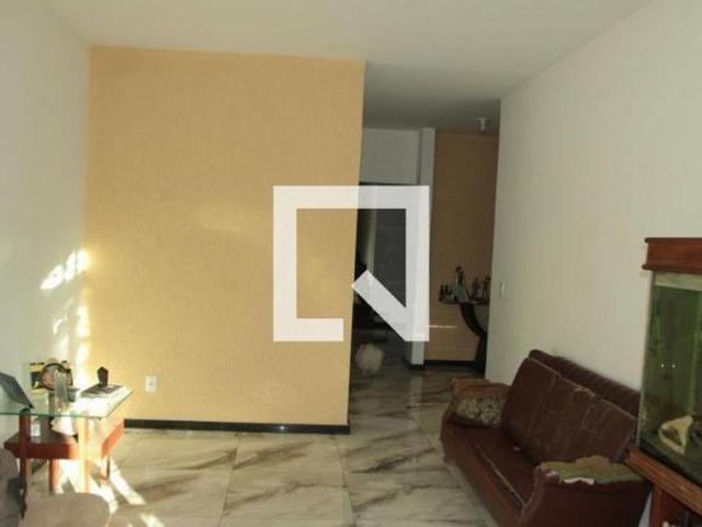 Casa à Venda Trevo, 6 Quartos, 336 m² Belo Horizonte