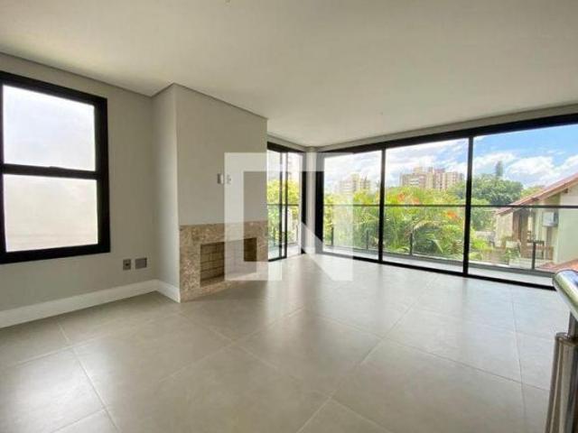 Casa à Venda Tristeza, 3 Quartos, 177 m² Porto Alegre