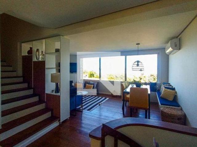 Casa à Venda Tristeza, 3 Quartos, 196 m² Porto Alegre