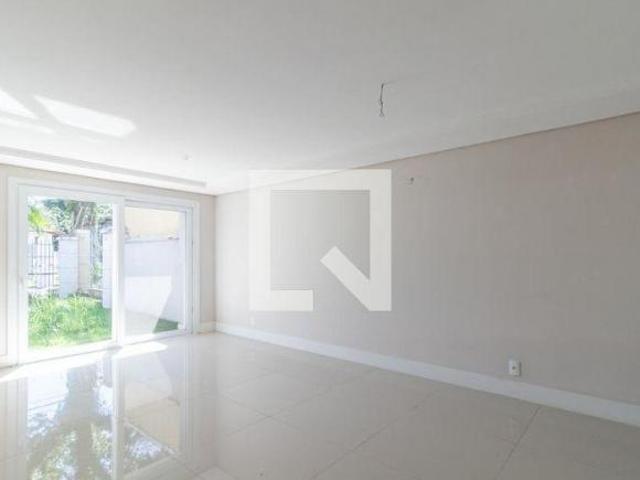 Casa à Venda Tristeza, 3 Quartos, 241 m² Porto Alegre