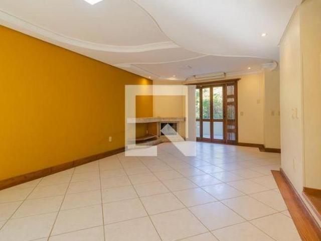 Casa à Venda Tristeza, 3 Quartos, 317 m² Porto Alegre