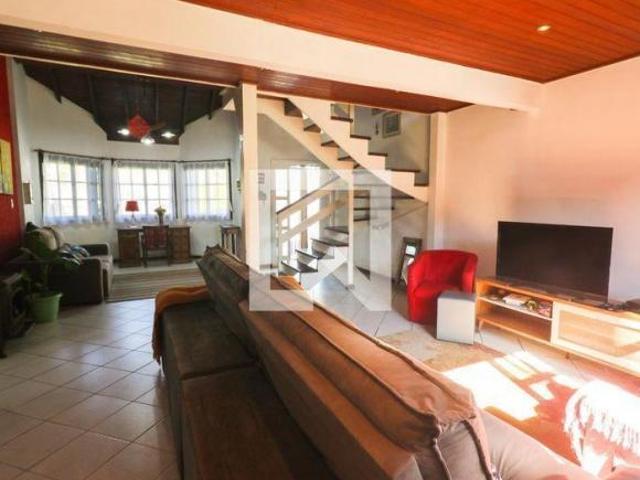 Casa à Venda Tristeza, 3 Quartos, 426 m² Porto Alegre