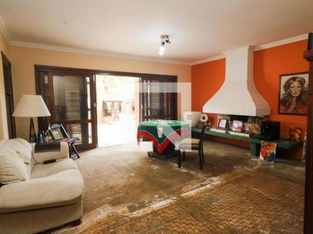 Casa à Venda Tristeza, 4 Quartos, 140 m² Porto Alegre