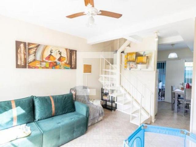 Casa à Venda Tristeza, 4 Quartos, 124 m² Porto Alegre