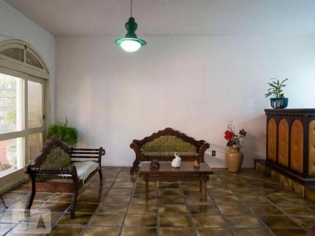 Casa à Venda Tristeza, 4 Quartos, 243 m² Porto Alegre