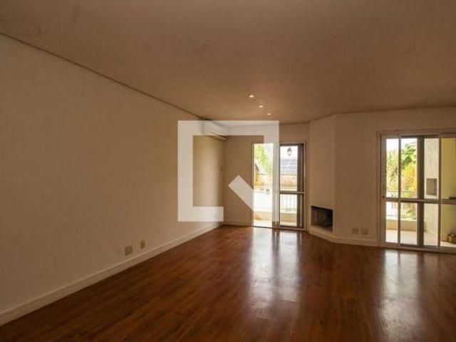 Casa à Venda Tristeza, 4 Quartos, 243 m² Porto Alegre