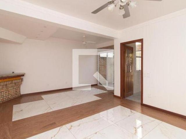 Casa à Venda Tristeza, 4 Quartos, 234 m² Porto Alegre