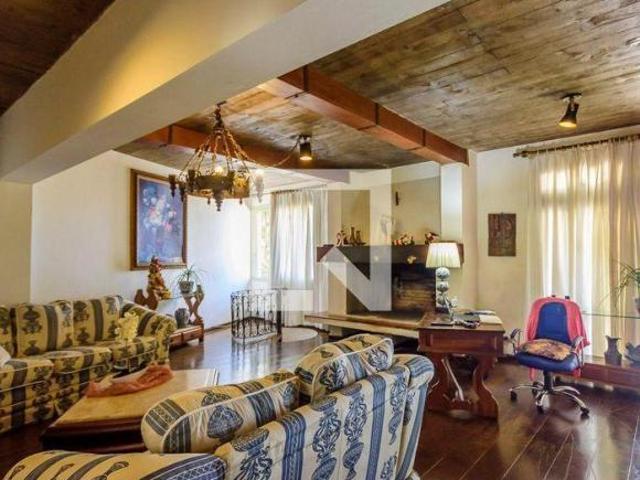 Casa à Venda Tristeza, 4 Quartos, 347 m² Porto Alegre