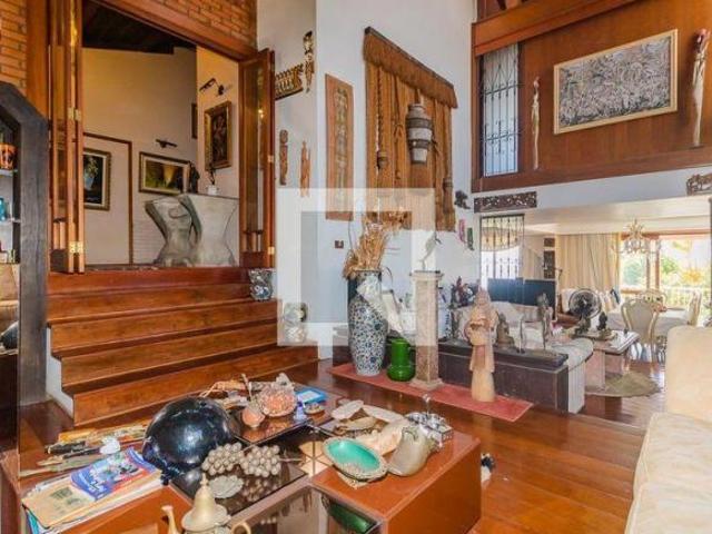 Casa à Venda Tristeza, 5 Quartos, 700 m² Porto Alegre
