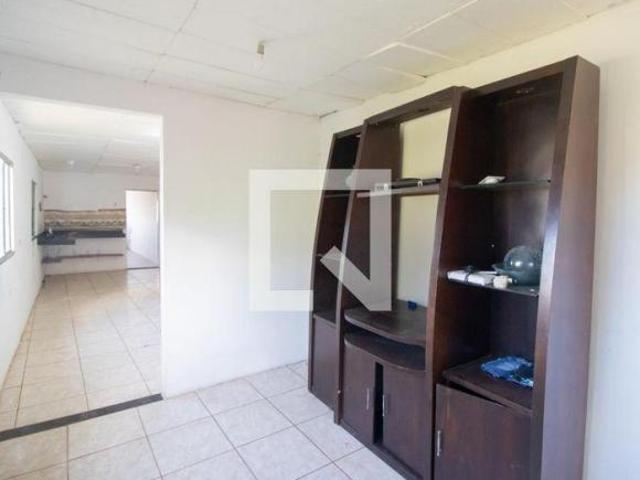 Casa à Venda Tropical, 2 Quartos, 260 m² Contagem