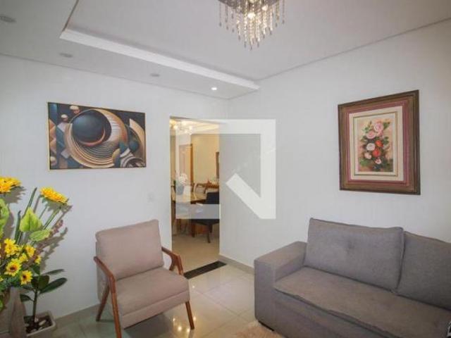 Casa à Venda Tropical, 7 Quartos, 400 m² Contagem