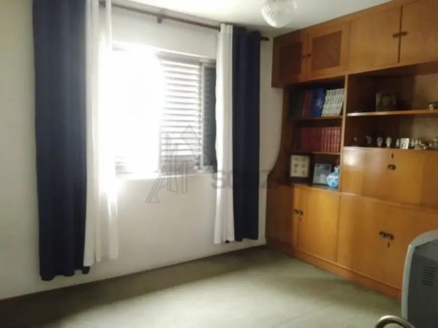Casa a Venda, Tucuruvi, com 450 m², 3 dormitórios, 1 suíte, piscina, quintal 4 vagas